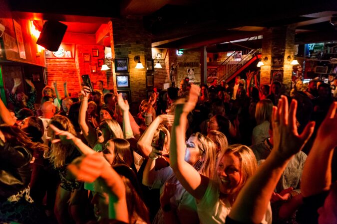 Brooklyn Standard - Brisbane CBD Bar & Live Music - Eagle Lane